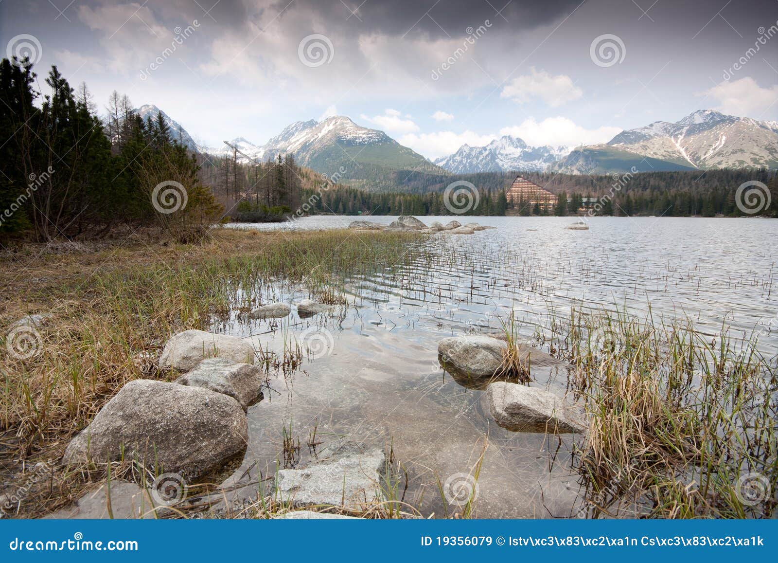 Strbske pleso lake stock image. Image of majestic, park - 19356079