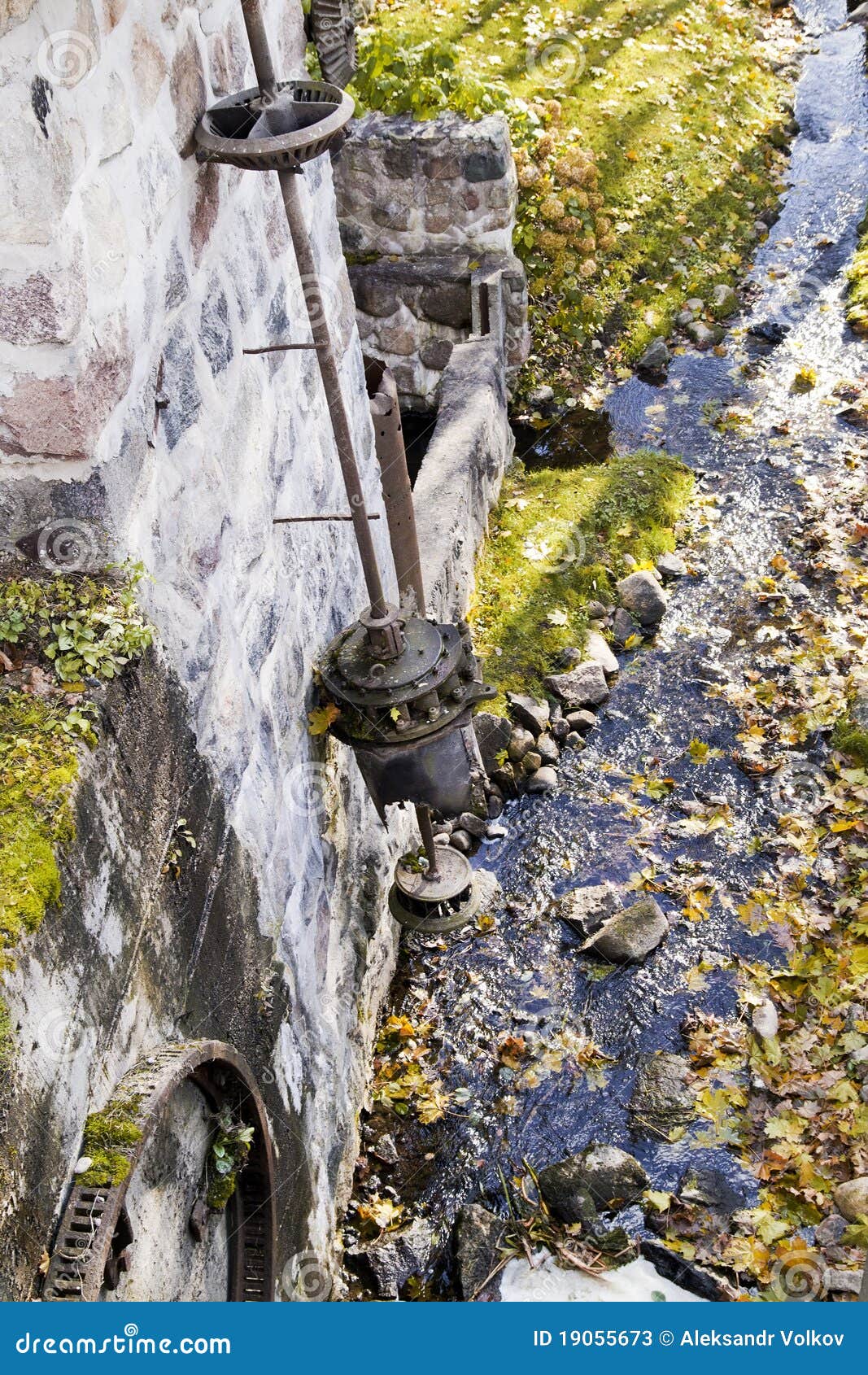 Stream and old mill stock image. Image of plant, blue - 19055673