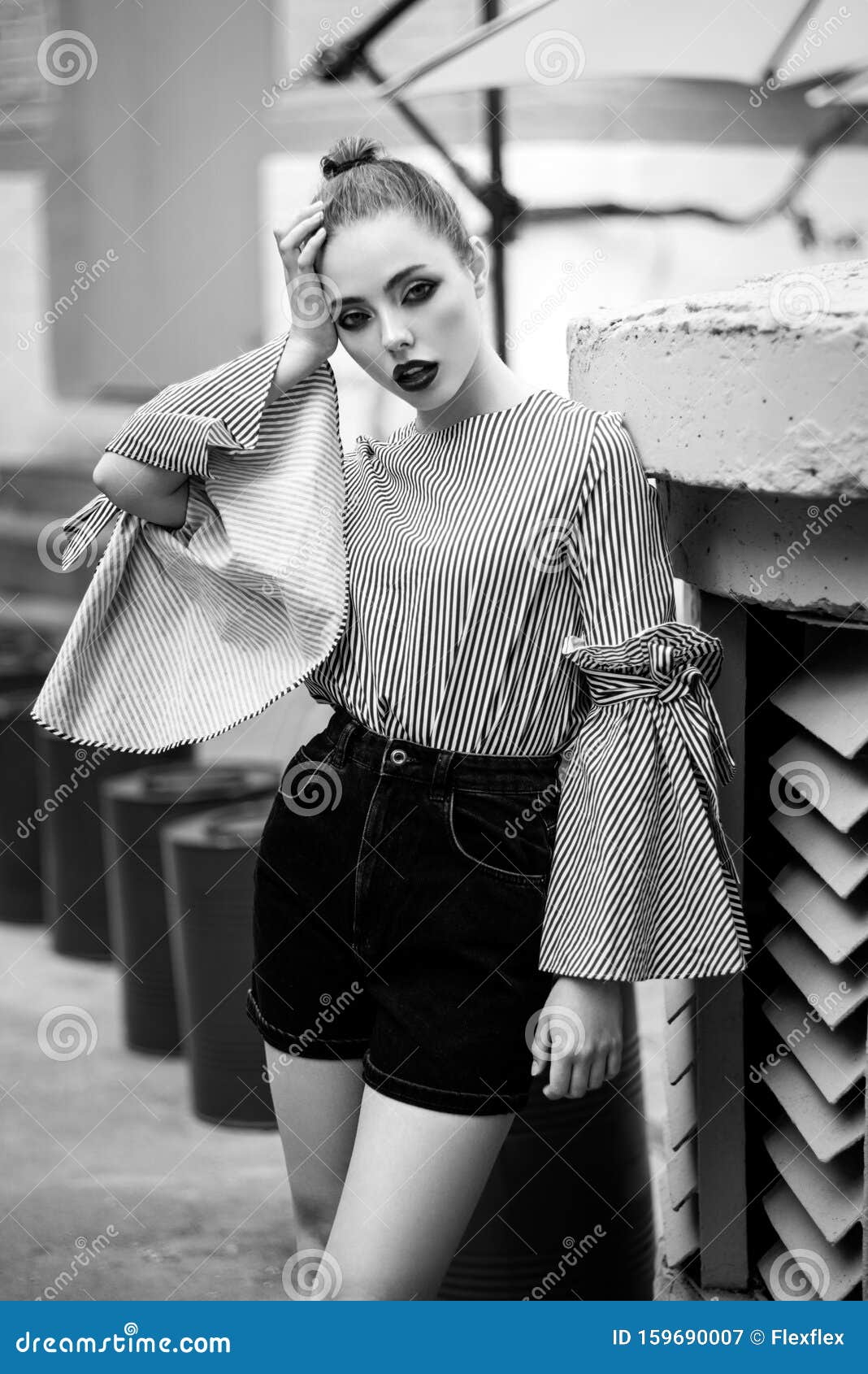 Street Black and White Portrait of Young Woman Stock Image - Image of ... Street Black and White Portrait of Young Woman Stock Image - Image of ...