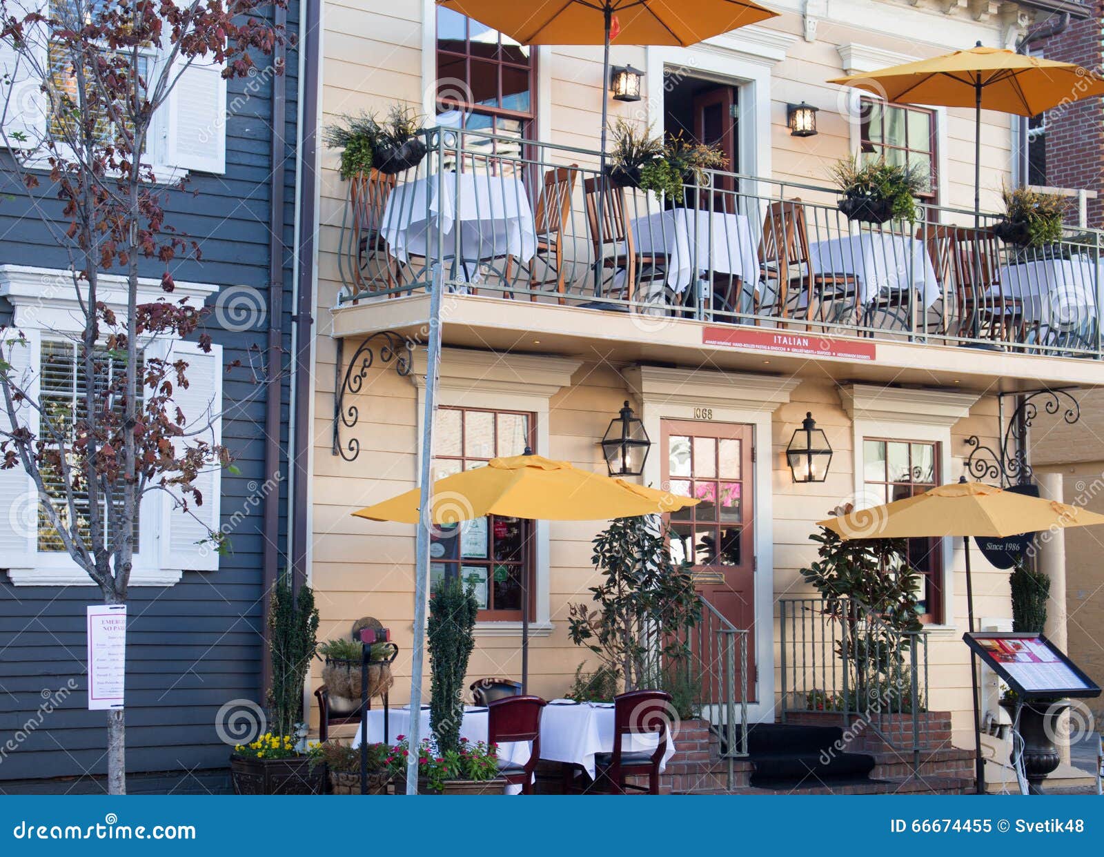 Street cafe editorial image. Image of coffee, holiday - 66674455