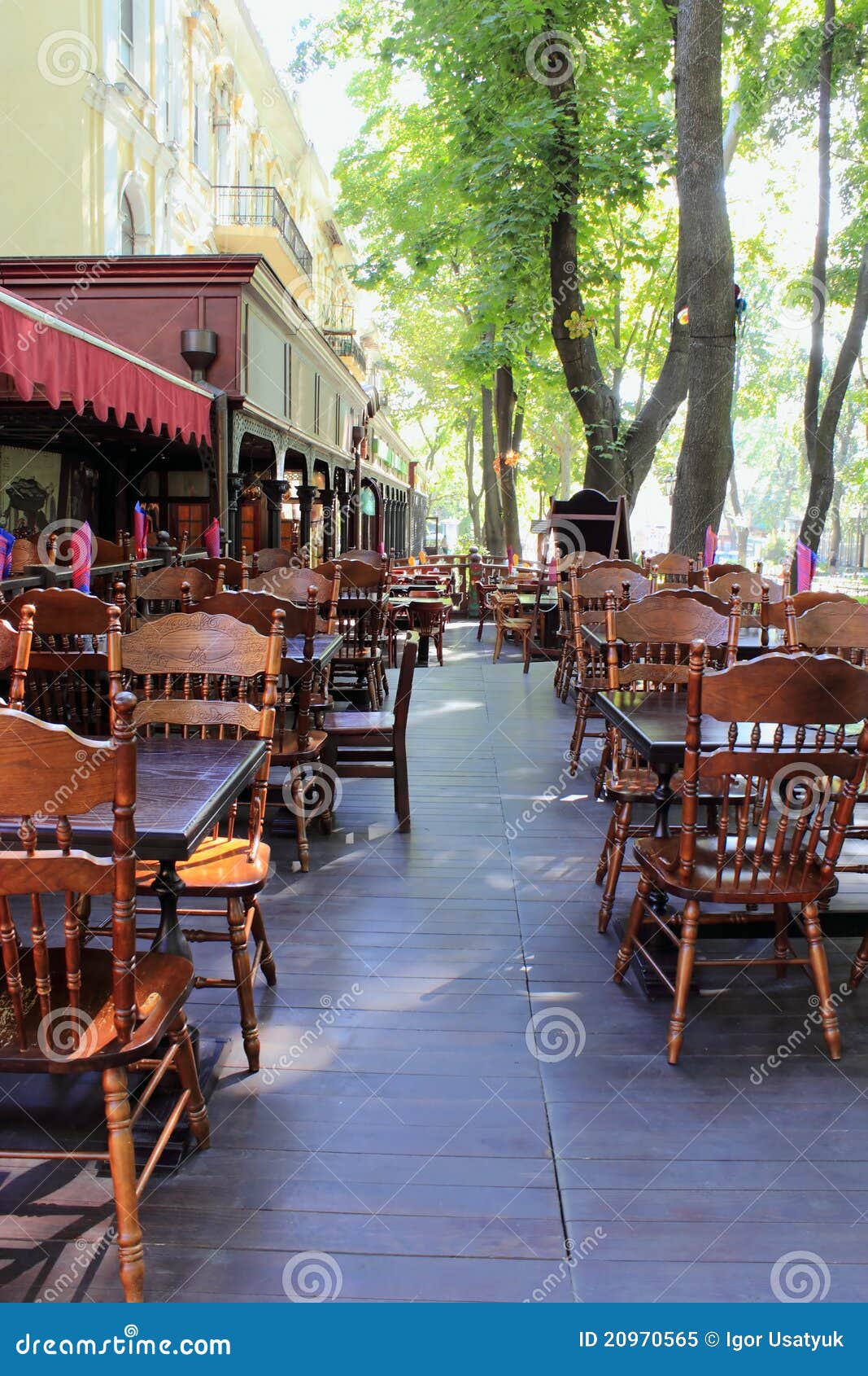 Street cafe in the morning stock image. Image of perspective - 20970565