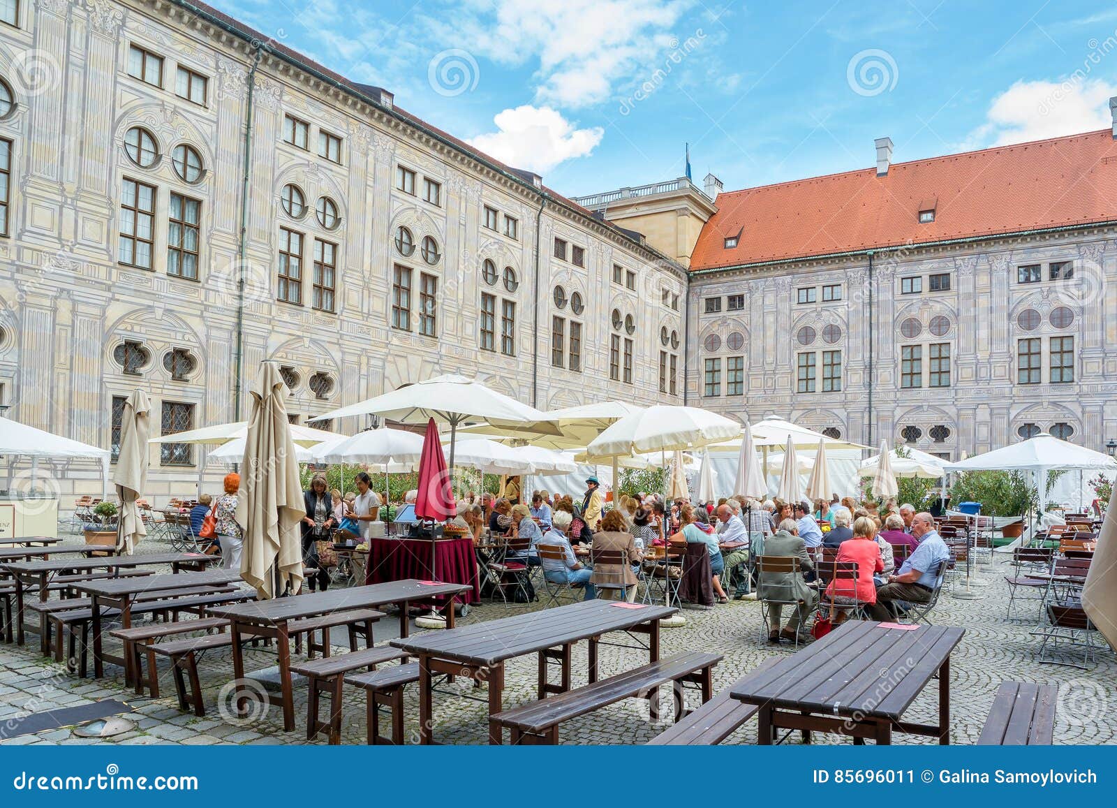 Street Cafe at Munich Residence Editorial Photo - Image of residence ...