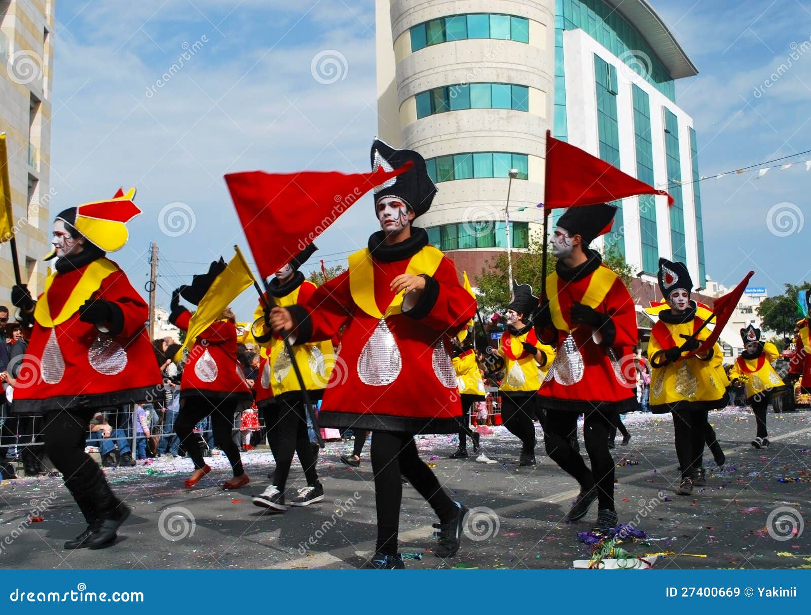 Street carnival editorial stock image. Image of kids - 27400669