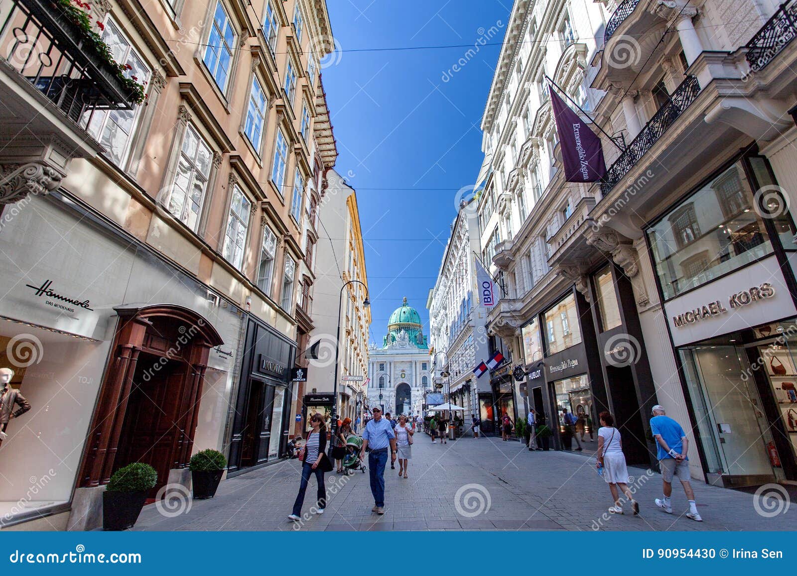 Street in the Center of Vienna, Austria Editorial Image - Image of ...