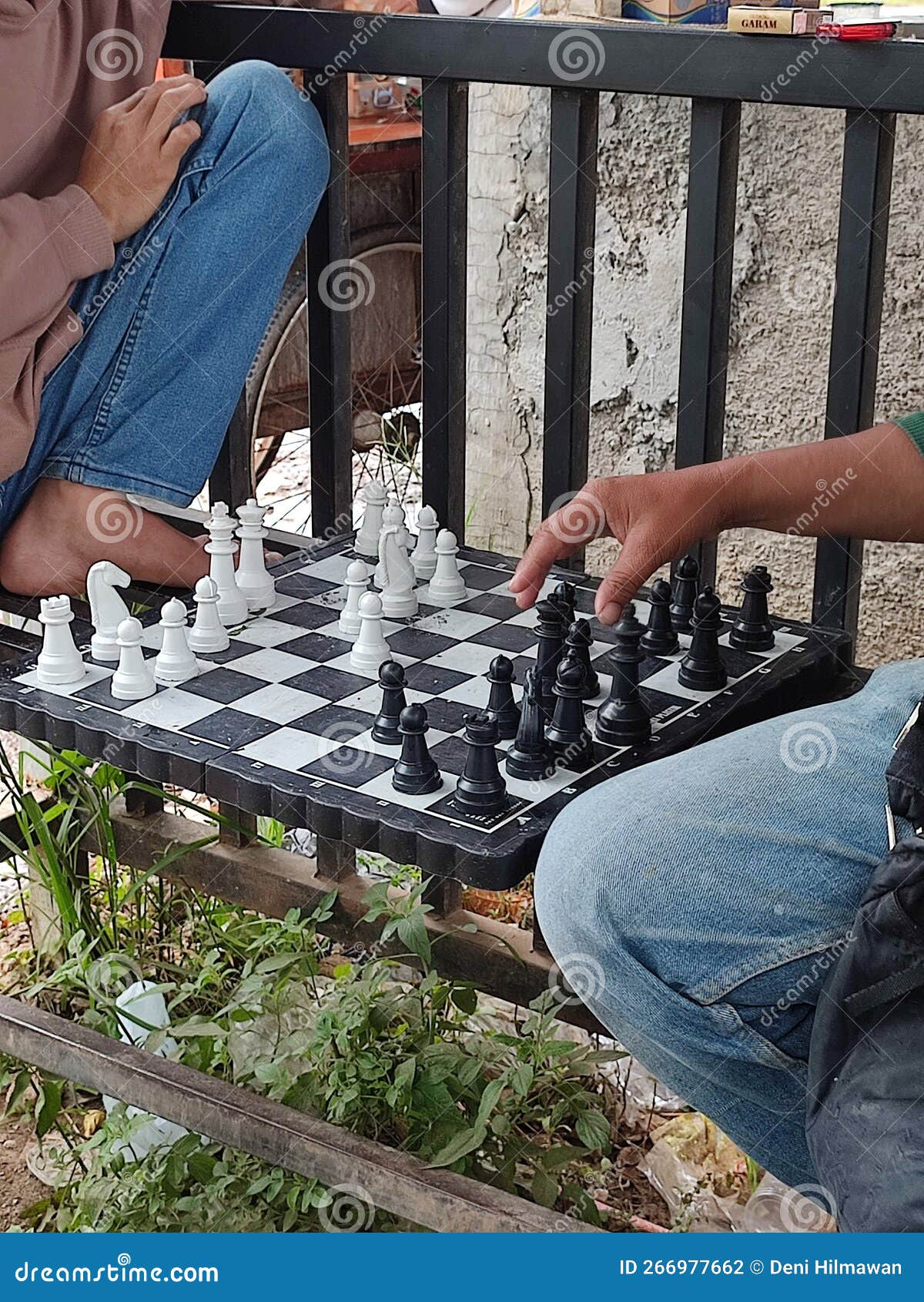 Street chess stock photo. Image of chess, face, play - 266977662