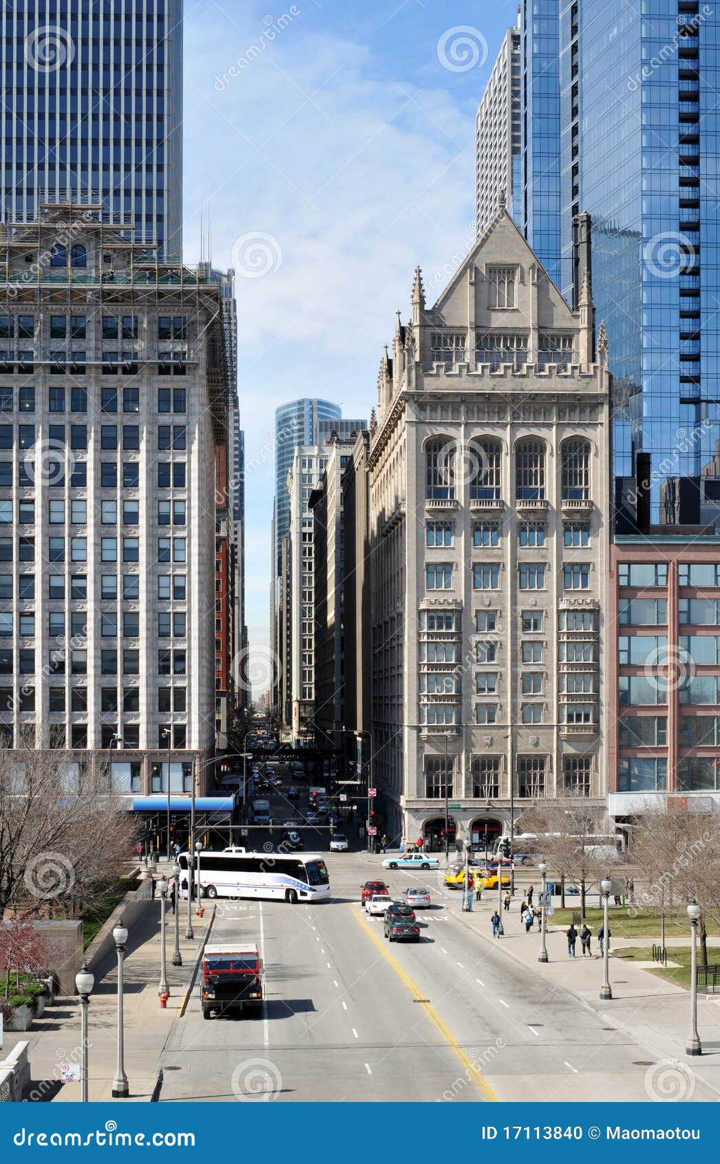 Street of Chicago stock photo. Image of structure, district - 17113840