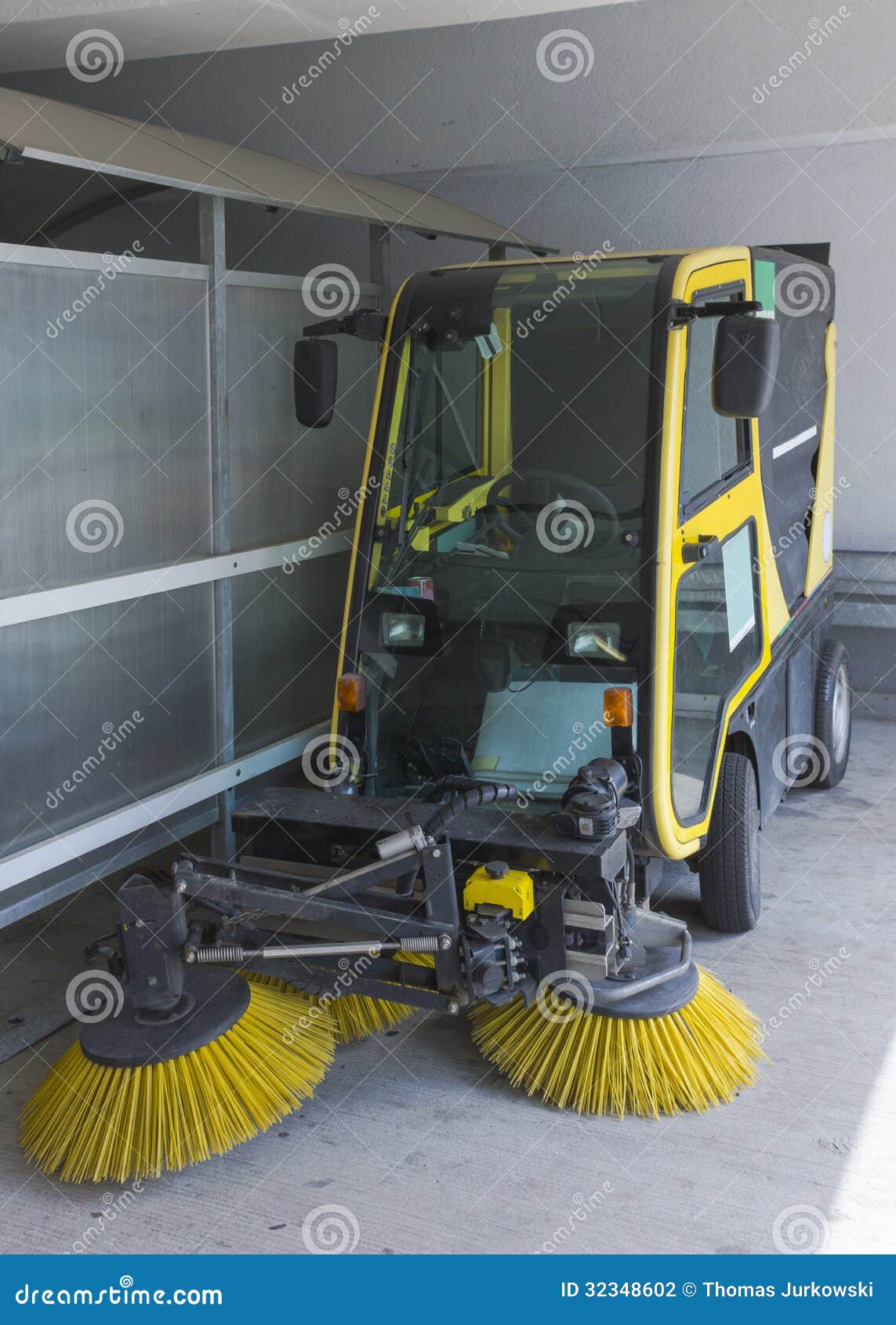 Street Cleaning Machine Royalty-Free Stock Photography | CartoonDealer ...