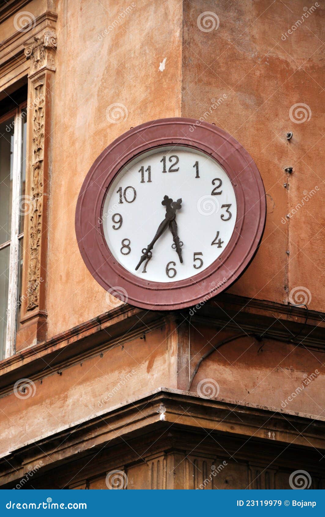 Street Clock in Rome, Italy Stock Image - Image of clock, culture: 23119979