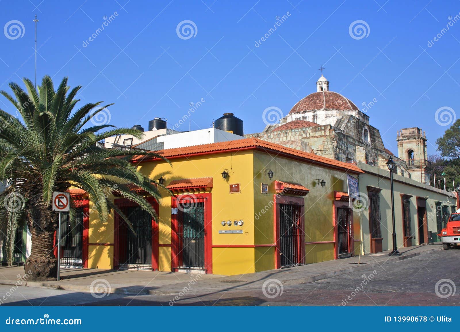 Street Corner Oaxaca, Mexico Editorial Stock Photo - Image of ...