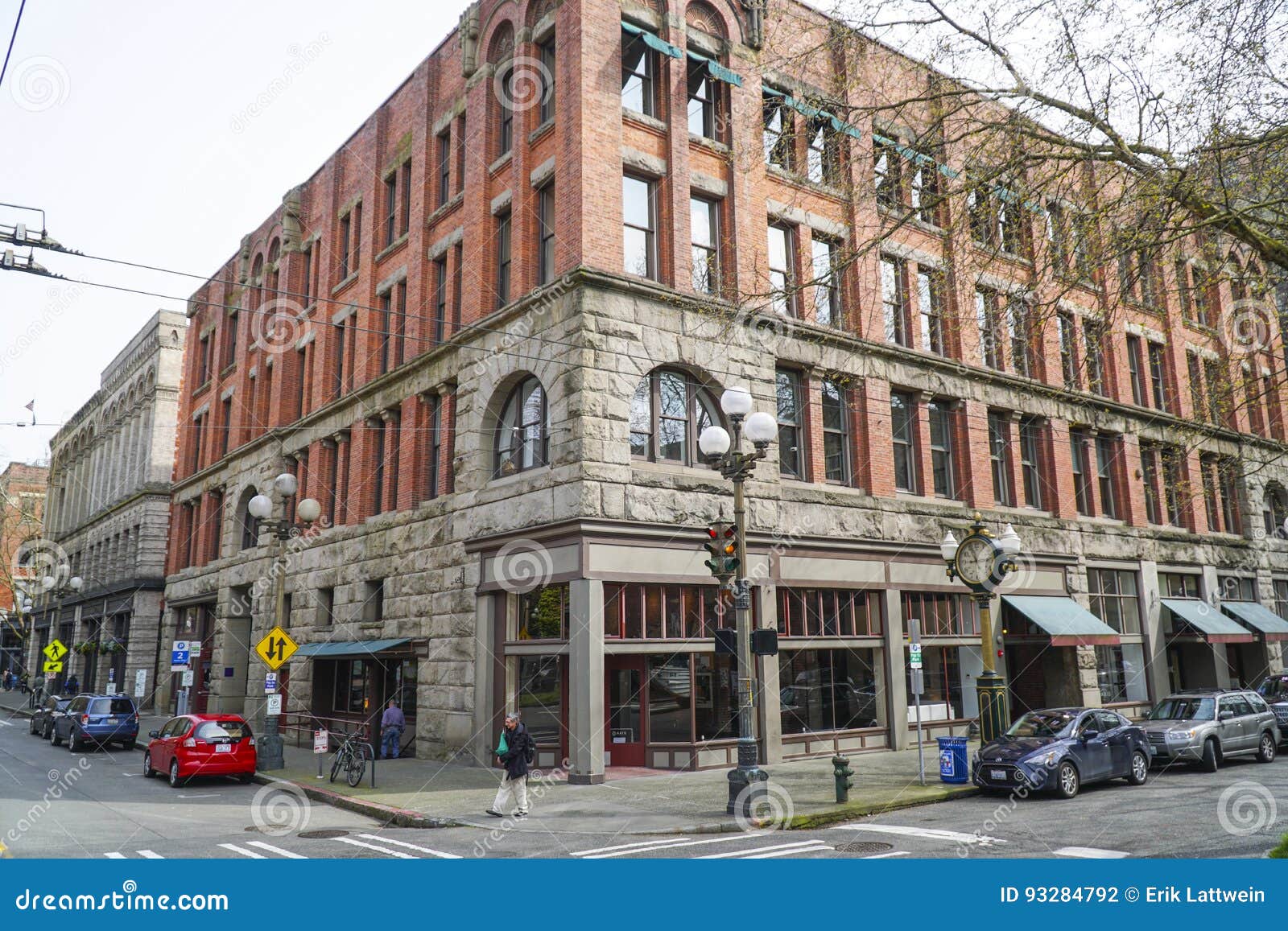 Street Corner in Seattle Old Town - SEATTLE / WASHINGTON - APRIL 11 ...