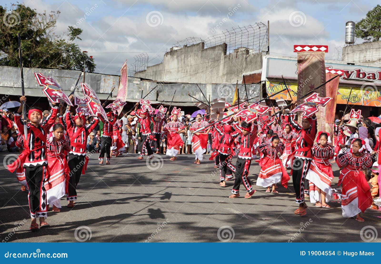 Street Dancing Kids Philippines Editorial Stock Image - Image of outfit ...