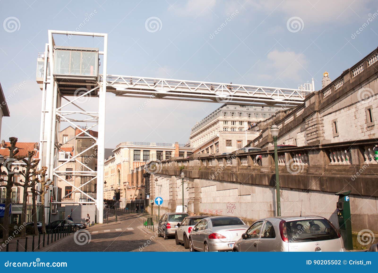 Street Elevator in Brussels Editorial Photography - Image of urban ...