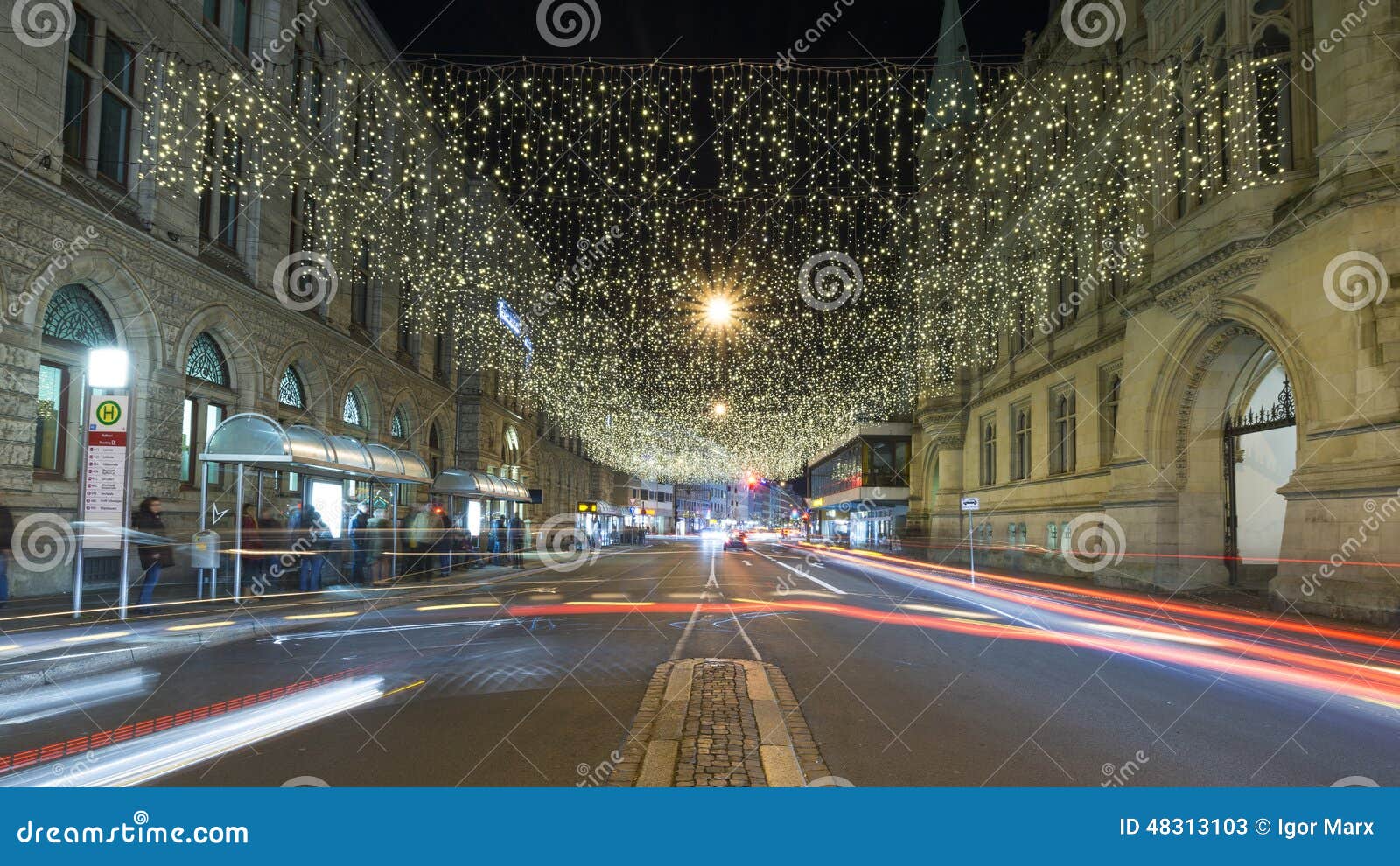 73,550 Christmas Street Light Stock Photos - Free & Royalty-Free Stock ...