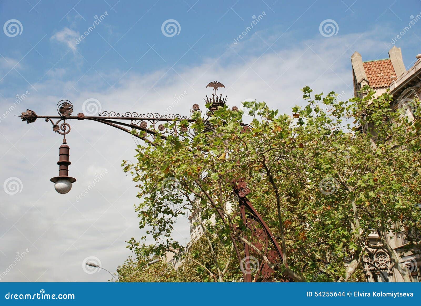 Street light Gaudi editorial stock image. Image of beautiful - 54255644