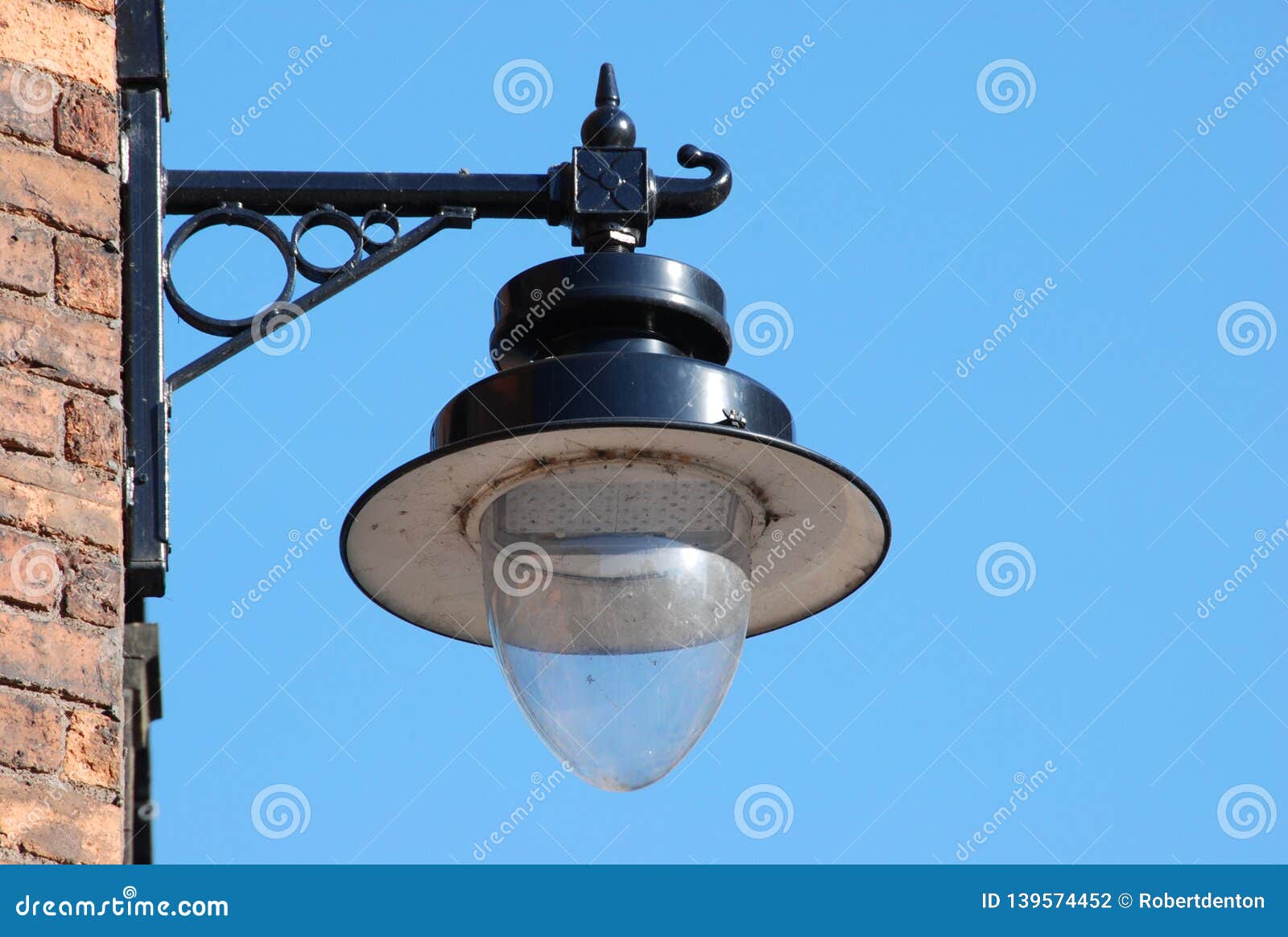 Street Light Mounted on Wall Stock Photo - Image of light, street ...