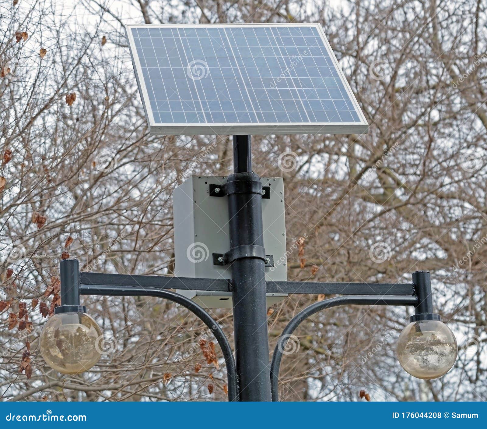 Street Light Powered by a Solar Panel Stock Photo - Image of technology ...