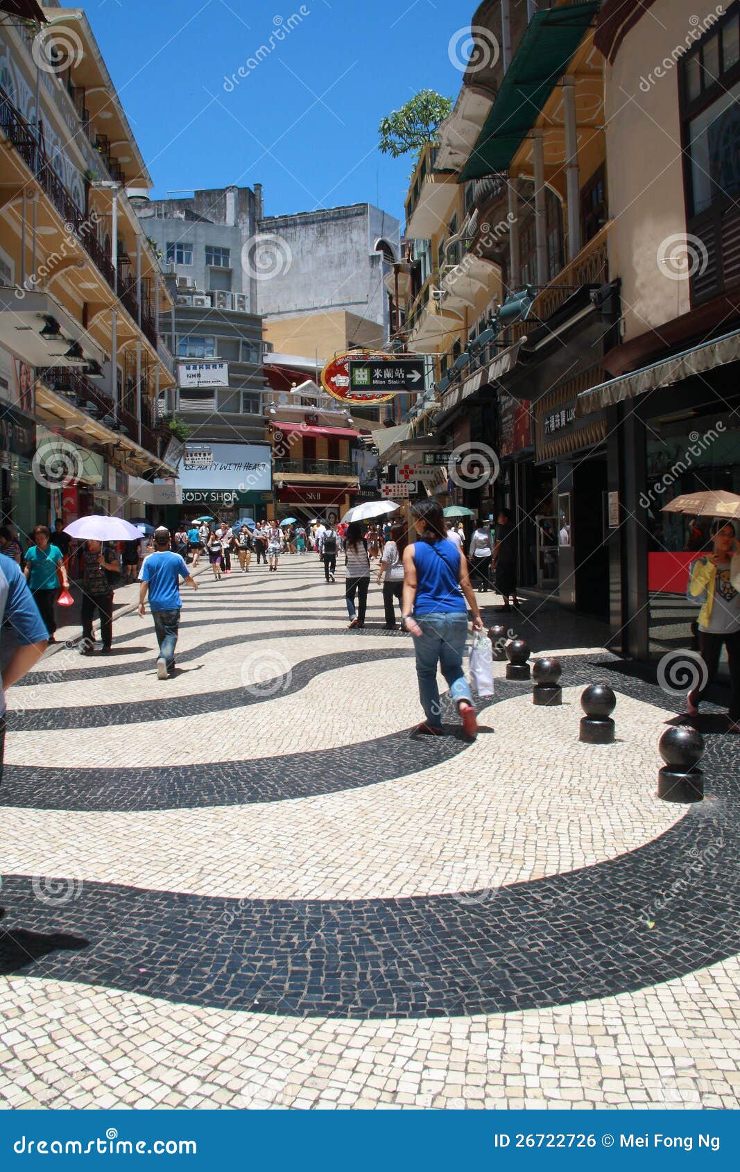 Street in Macau editorial photo. Image of largo, asia - 26722726