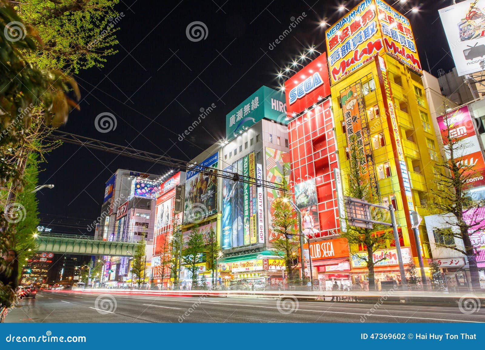 Street movement editorial photography. Image of diversity - 47369602