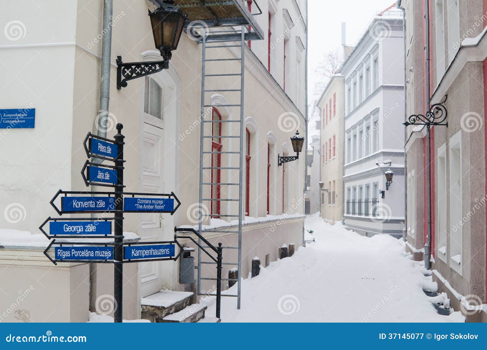 Street of Old Riga in Snow Day Stock Image - Image of outdoor, frozen ...
