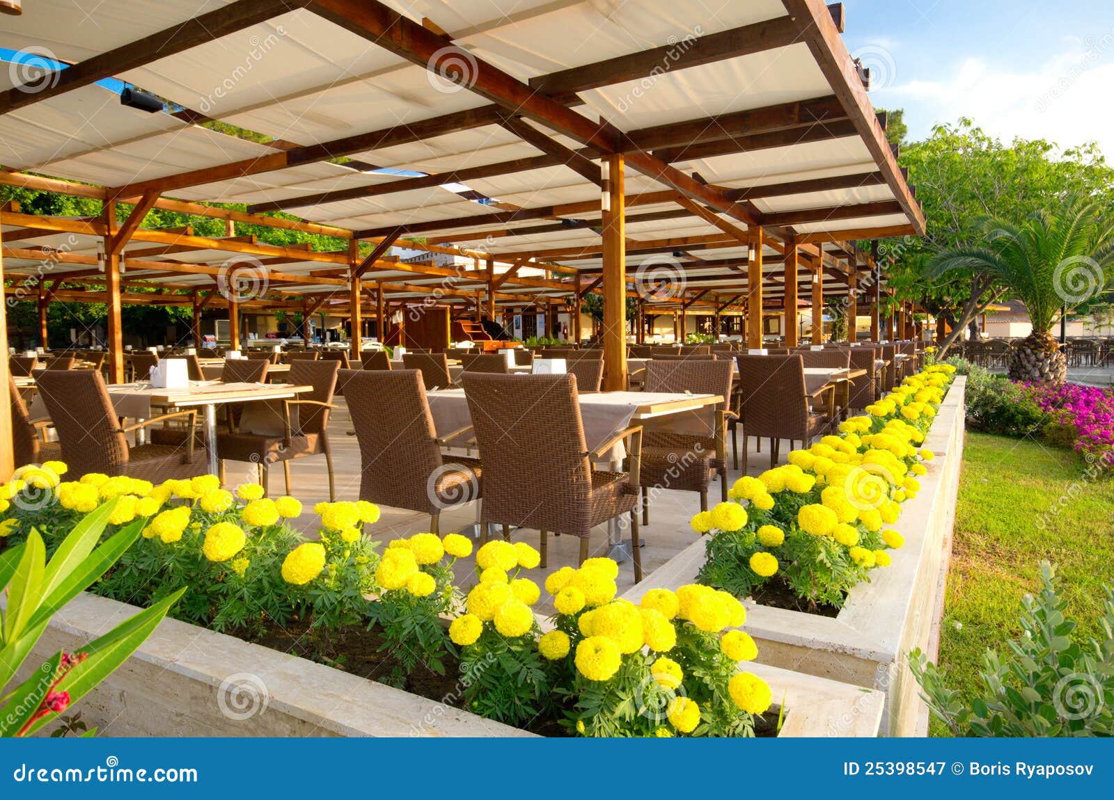 Street restaurant stock image. Image of tree, relaxation - 25398547