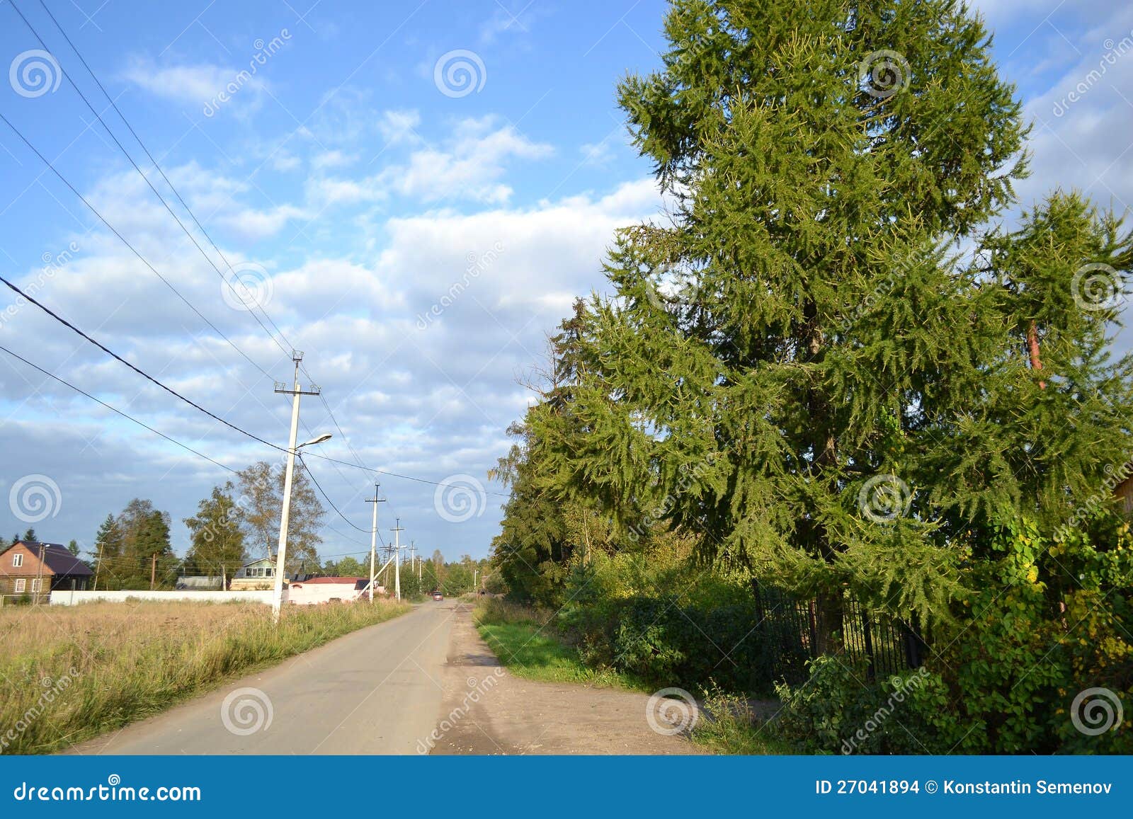 Street of the Russian Countryside Stock Photo - Image of ulyanovka ...