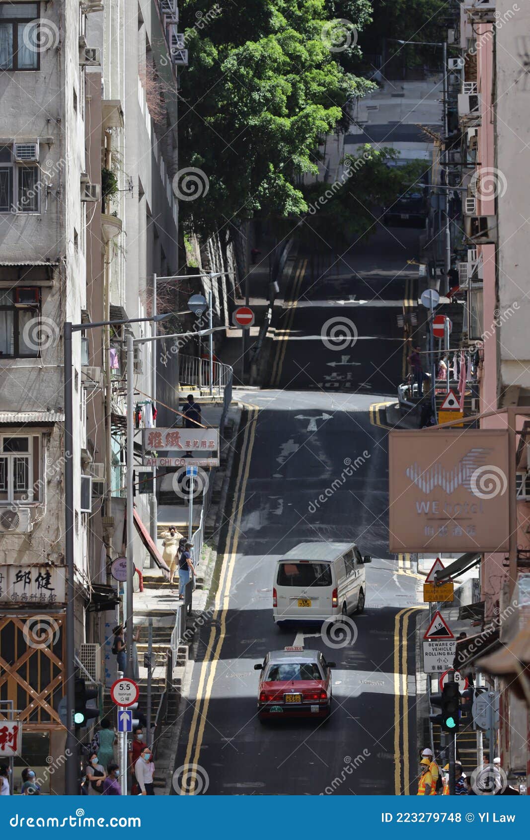 Street Scape of the Incline, Eastern Street, Hk 11 Jue 2021 Editorial ...