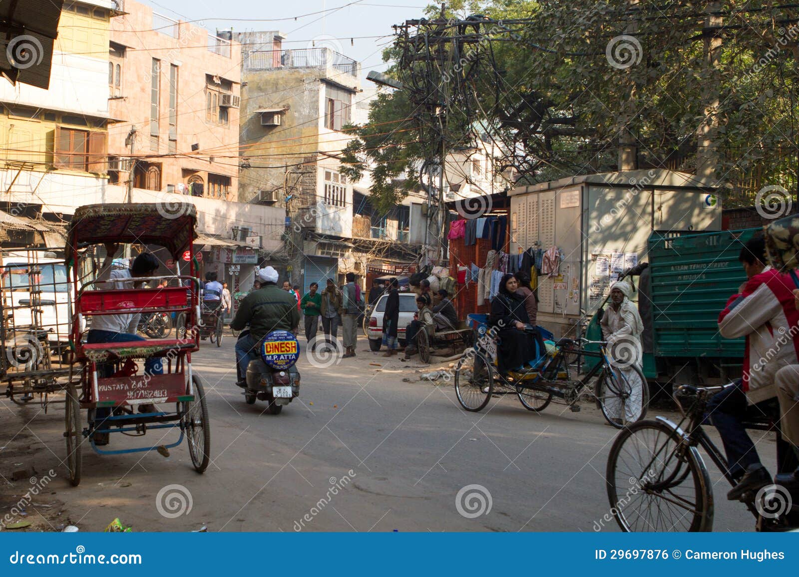 Street Scene in Delhi, India Editorial Photo - Image of streetfair ...