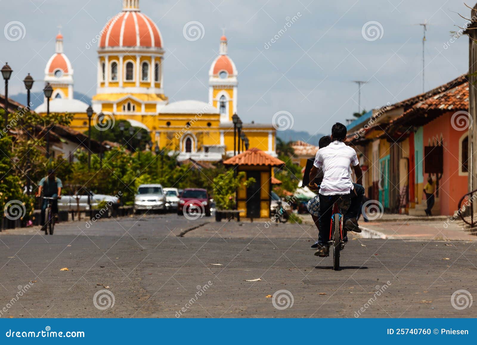 Street Scene in Front of Granada Cathedral Editorial Image - Image of ...