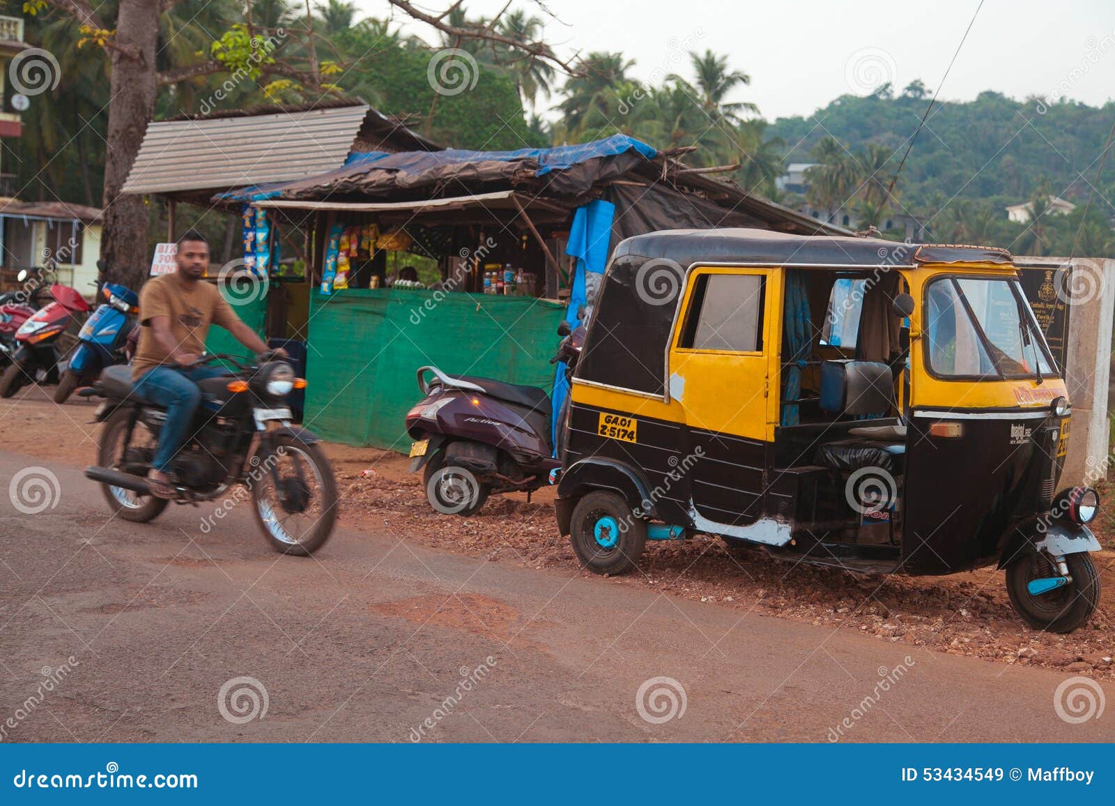 Street scene of Goa, India editorial stock image. Image of color - 53434549
