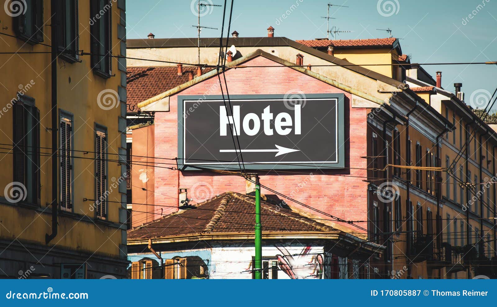 Street Sign to Hotel stock image. Image of luxury, apartment - 170805887