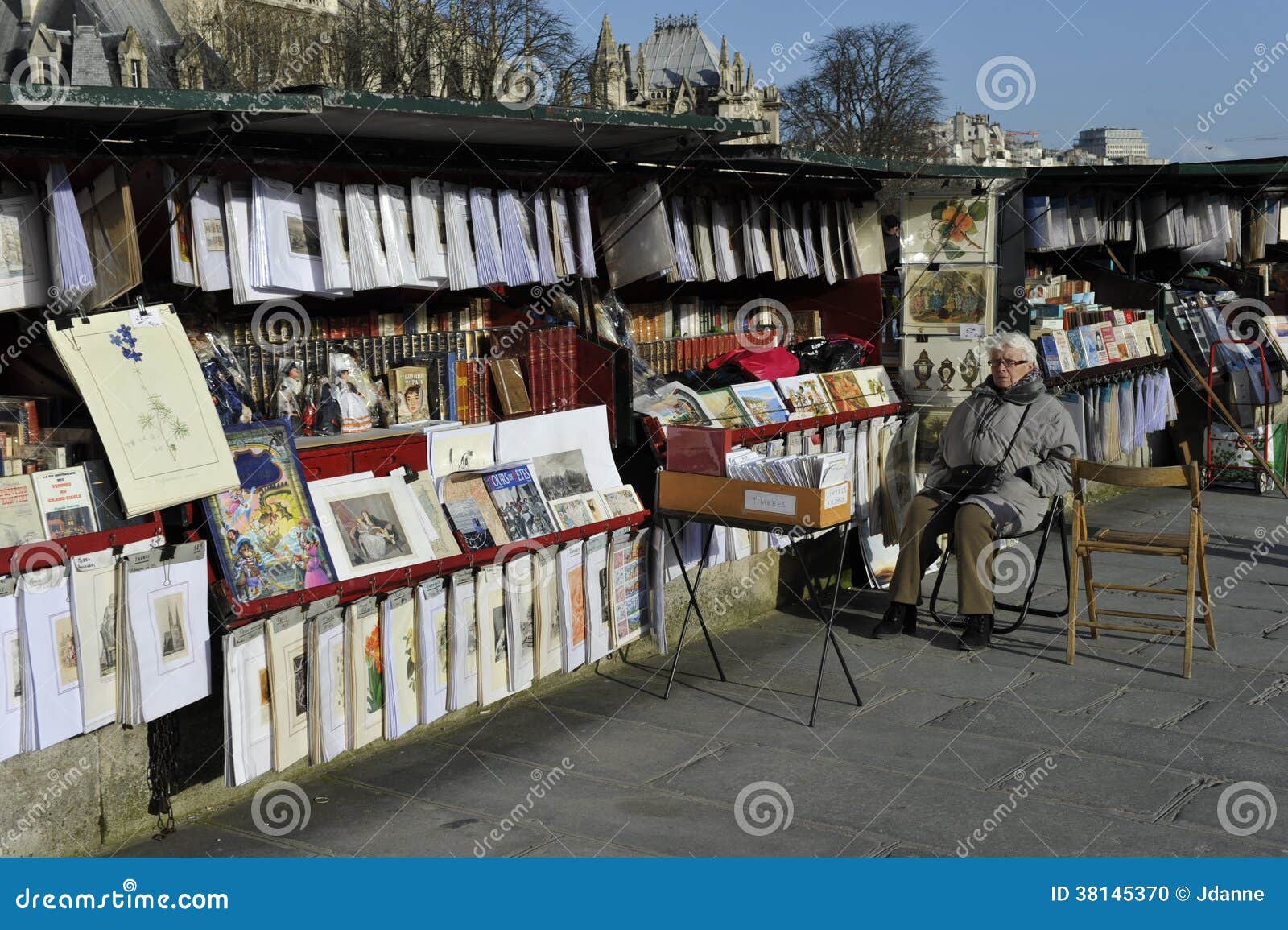 Street Stall with Retro Stuff for Tourists, Paris Editorial Image ...