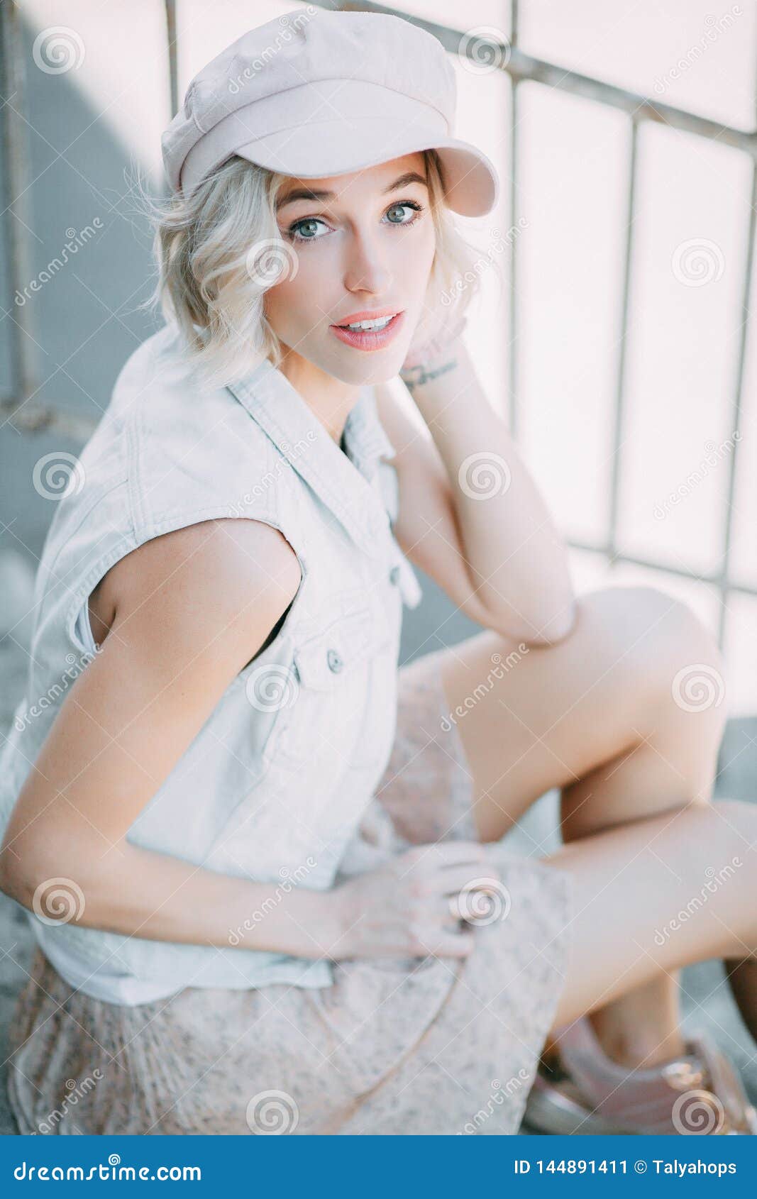 Street Style Blonde Girl Wearing Casual Clothes Stock Image Image Of