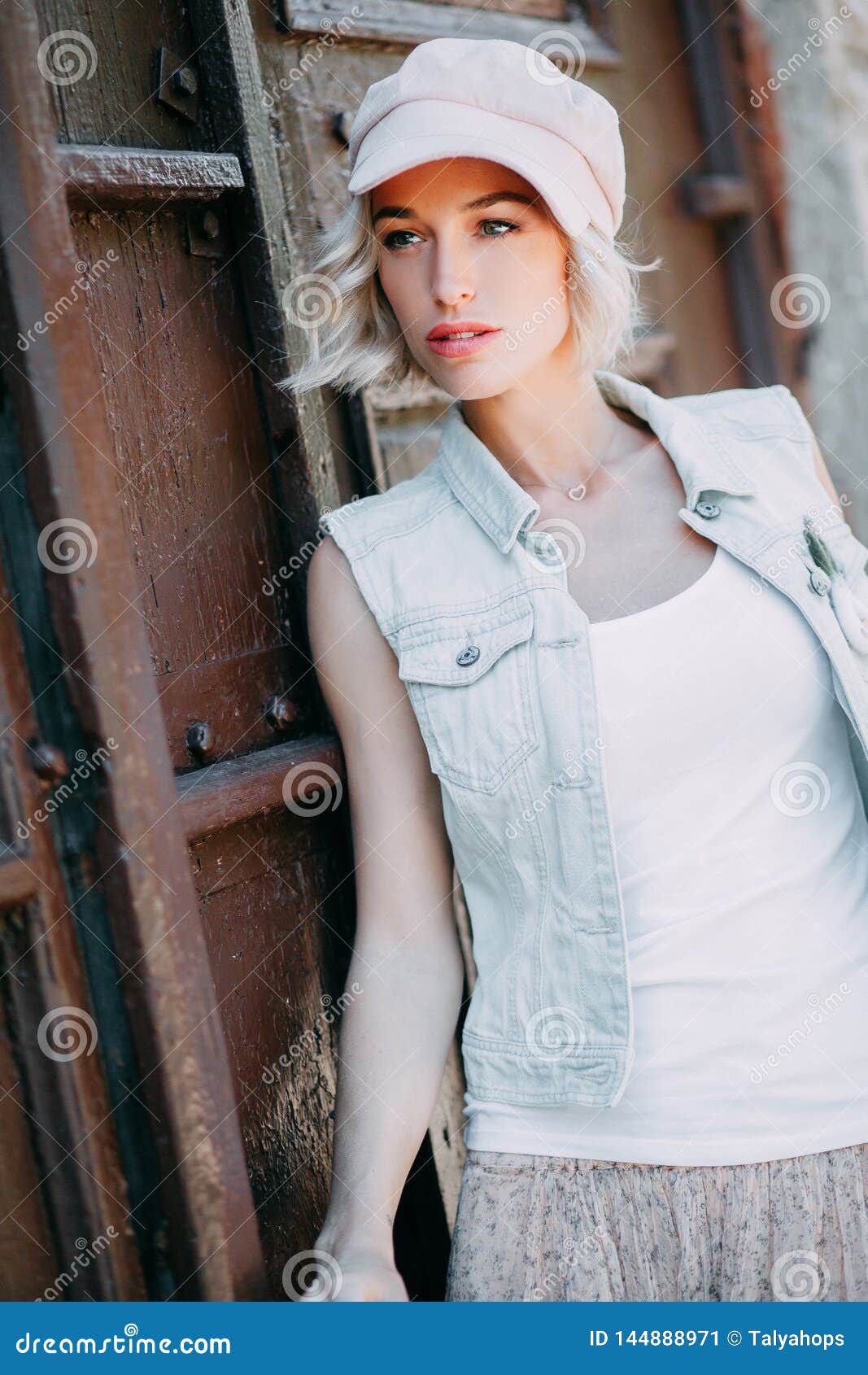 Street Style Blonde Girl Wearing Casual Clothes Stock Image Image Of