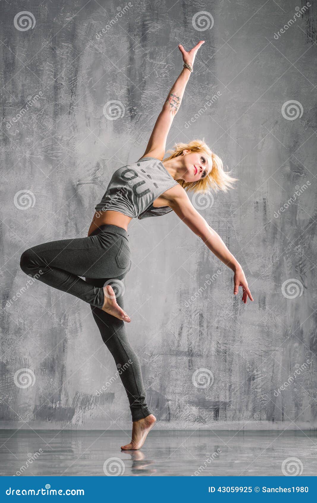 Street style dancer stock image. Image of dancer, acrobat - 43059925