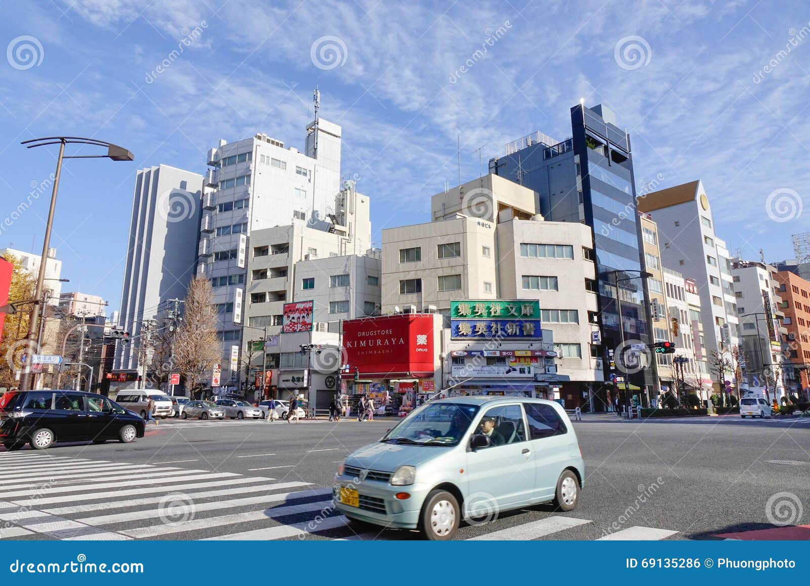 Street View in Osaka, Japan Editorial Photo - Image of architecture ...
