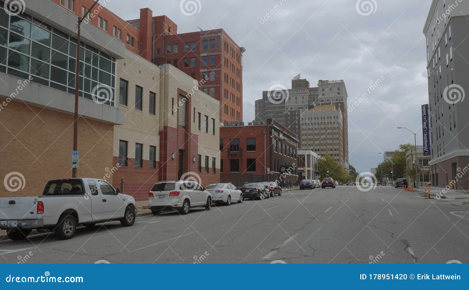 Street View in Tulsa Downtown - TULSA-OKLAHOMA, OCTOBER 21, 2017 ...