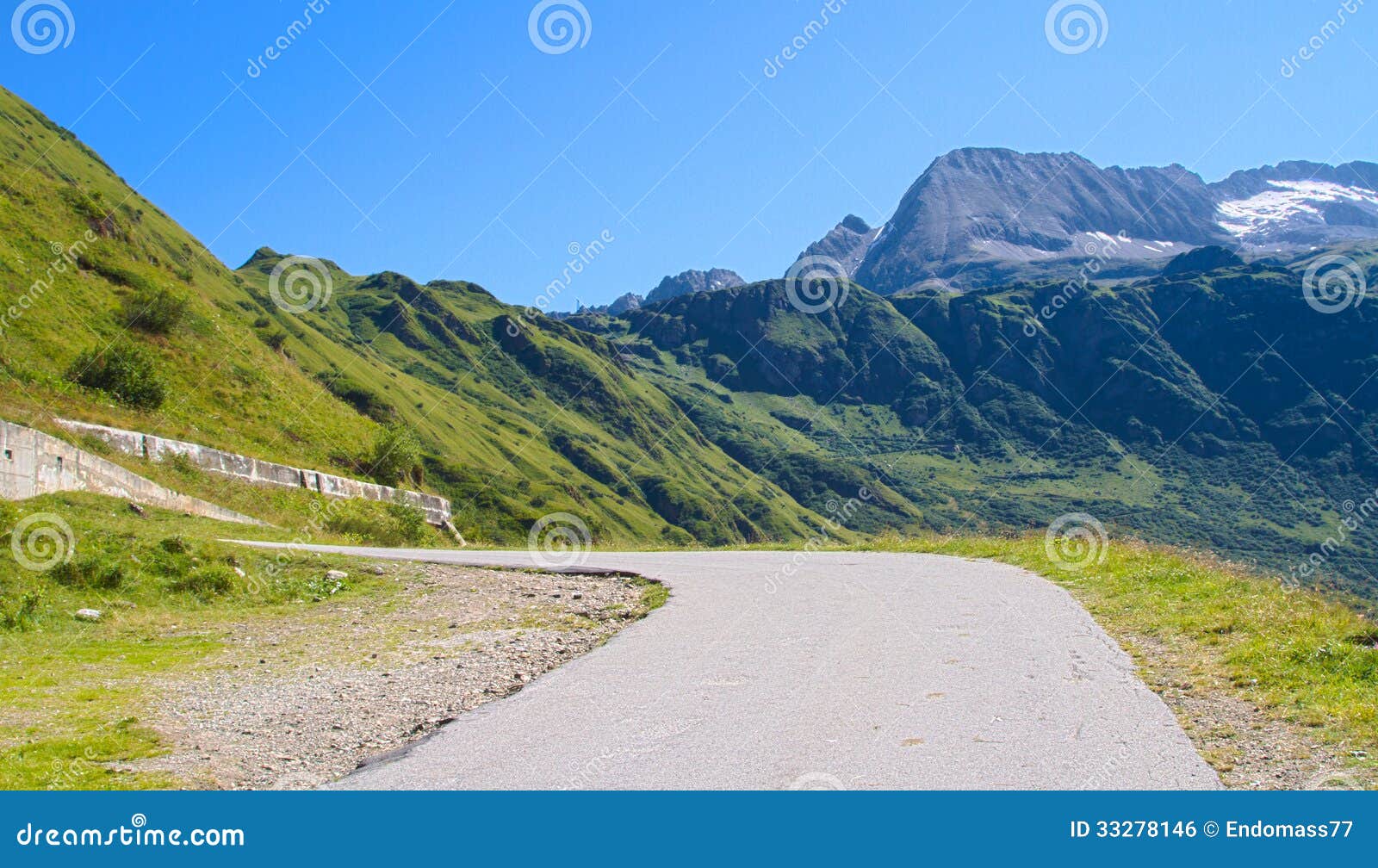 Streets on alps stock photo. Image of formazza, piedmont - 33278146