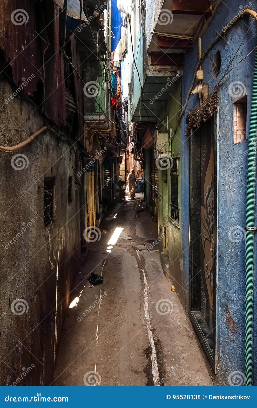 Streets of Colaba District, Mumbai, India Editorial Stock Photo - Image ...