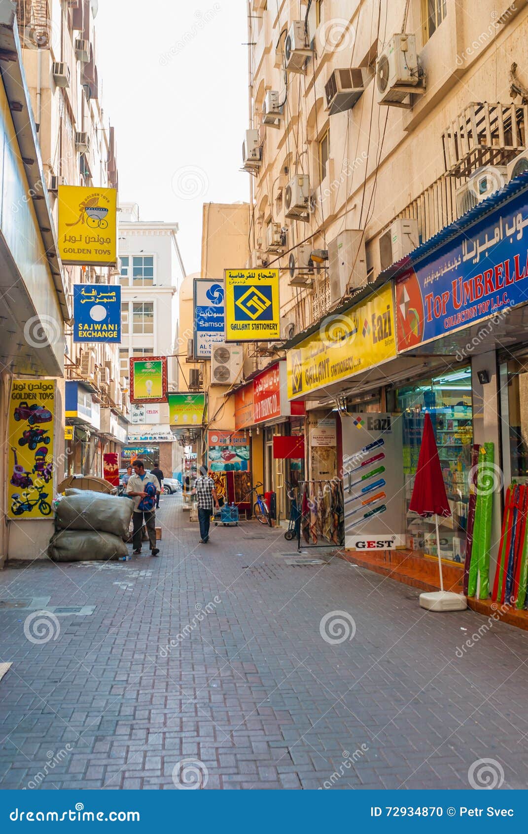 Streets of Dubai editorial image. Image of arab, architecture - 72934870