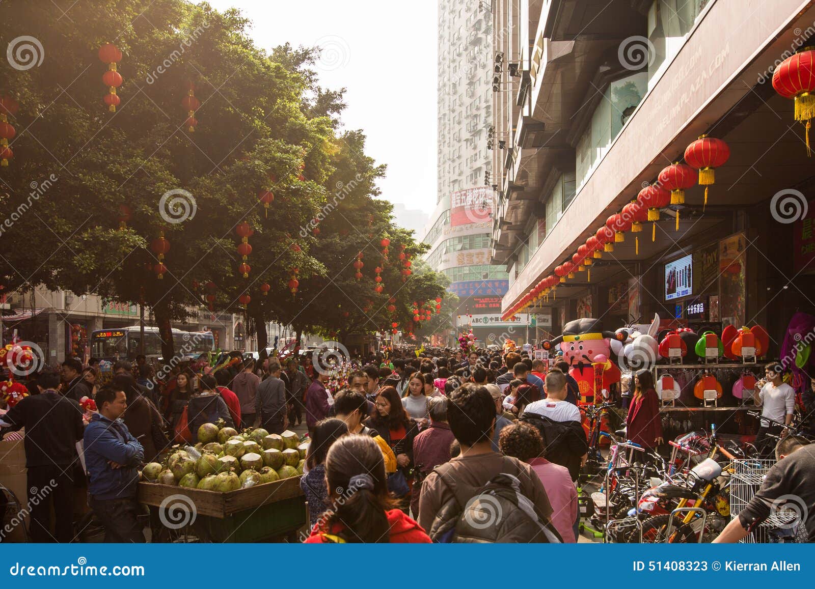 Streets of Guangzhou, China Editorial Stock Photo - Image of cityscapes ...