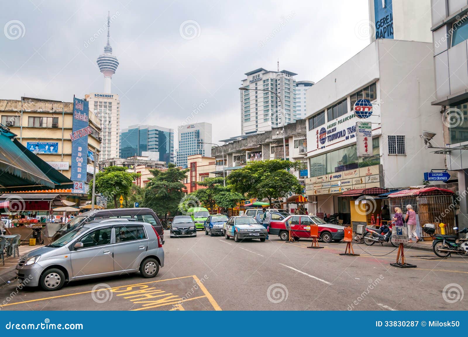 Streets of Kuala Lumpur editorial photography. Image of asia - 33830287