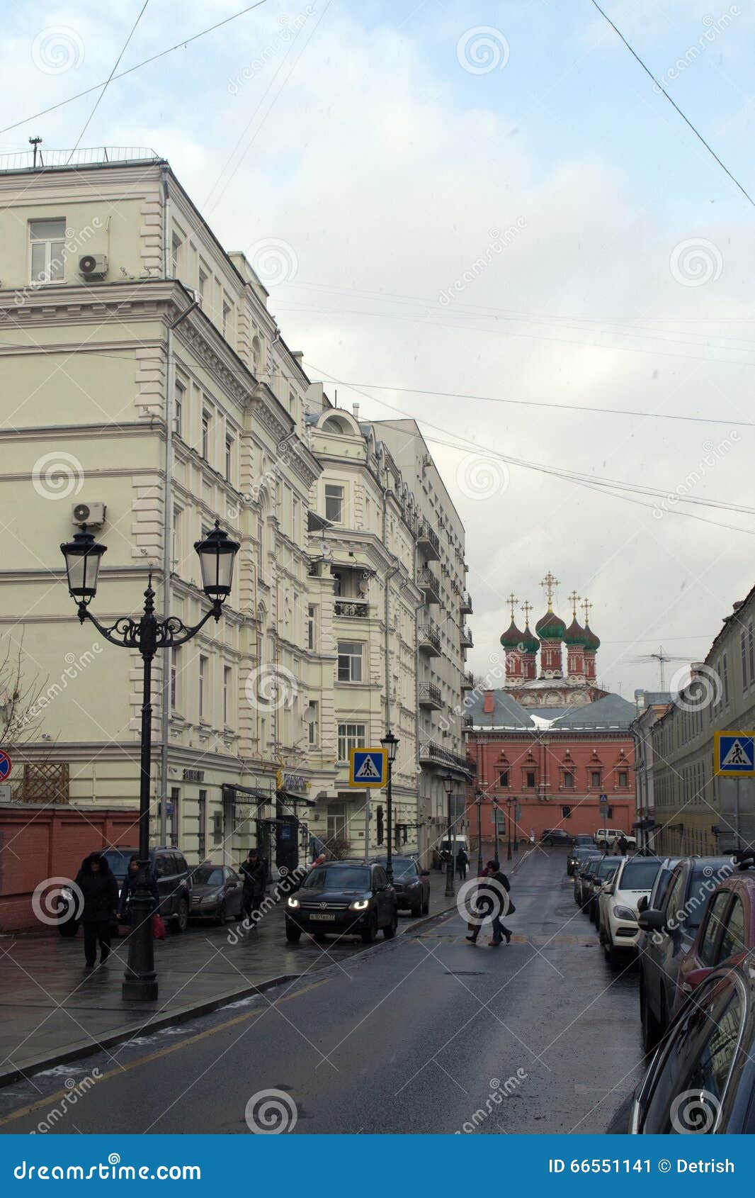 The streets of Moscow editorial photo. Image of cross - 66551141
