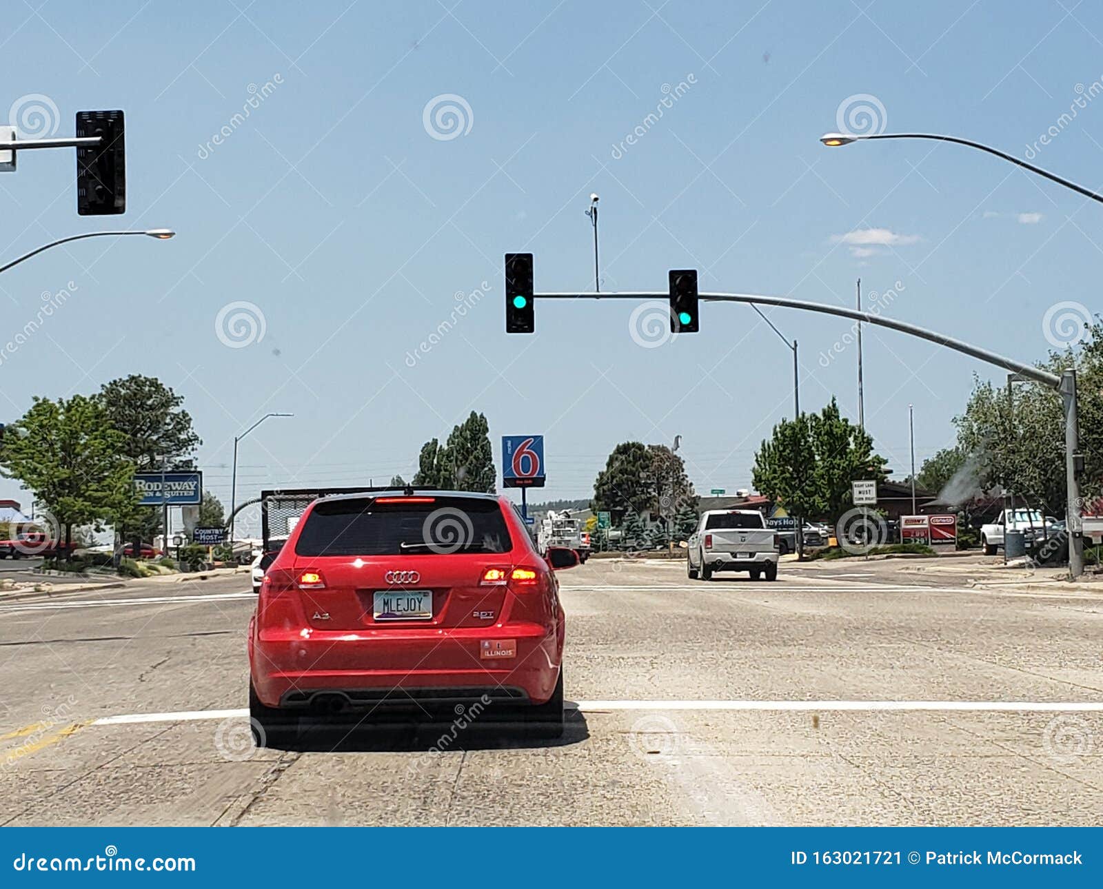 Streets in Phoenix Arizona editorial photo. Image of traffic - 163021721