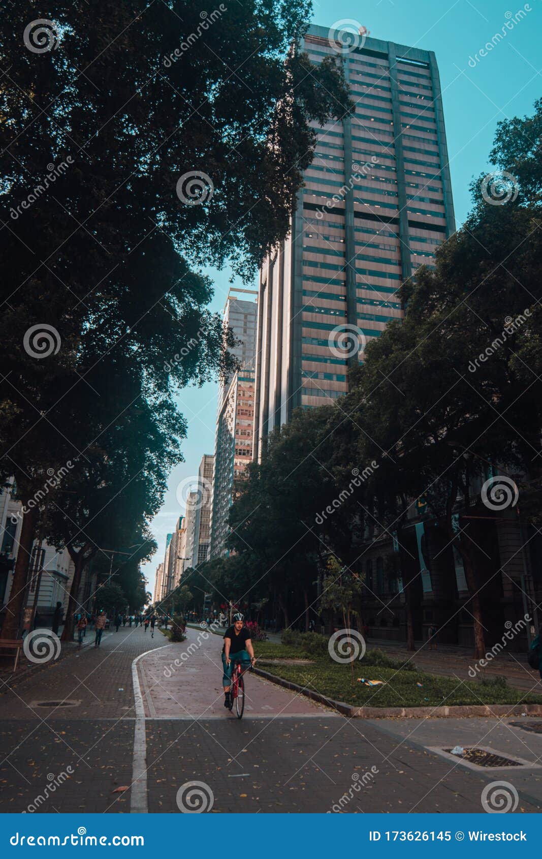 Streets of Rio downtown editorial image. Image of arches - 173626145