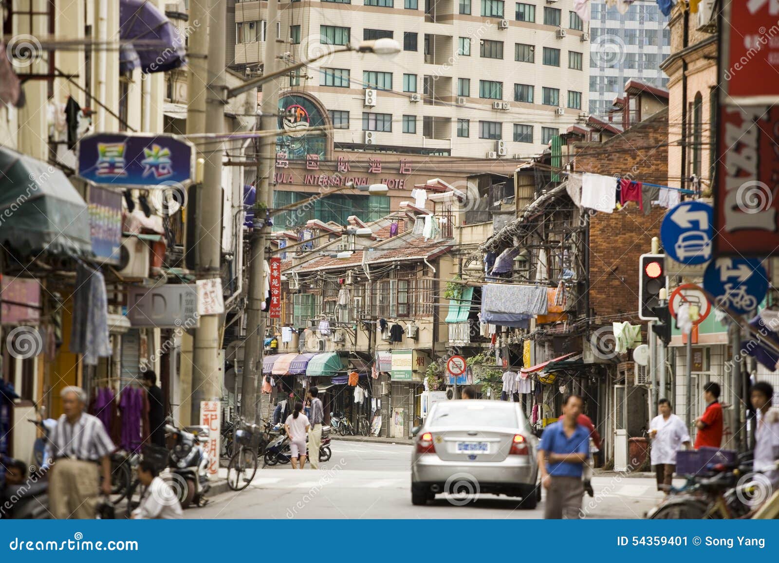 Streets of Shanghai editorial photo. Image of china, building - 54359401