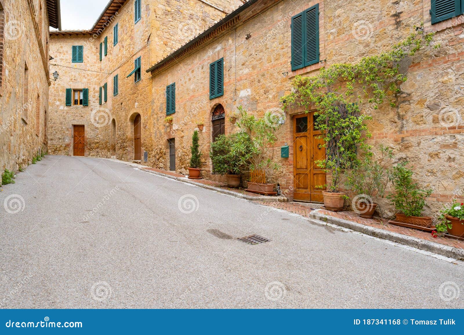 STREETS of a SMALL ITALIAN TOWN, Tuscany Stock Photo - Image of ...
