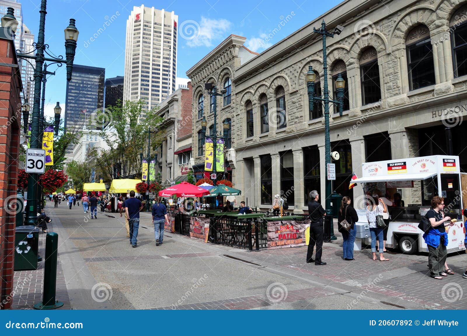 Streetscape de Calgary fotografía editorial. Imagen de herencia - 20607892