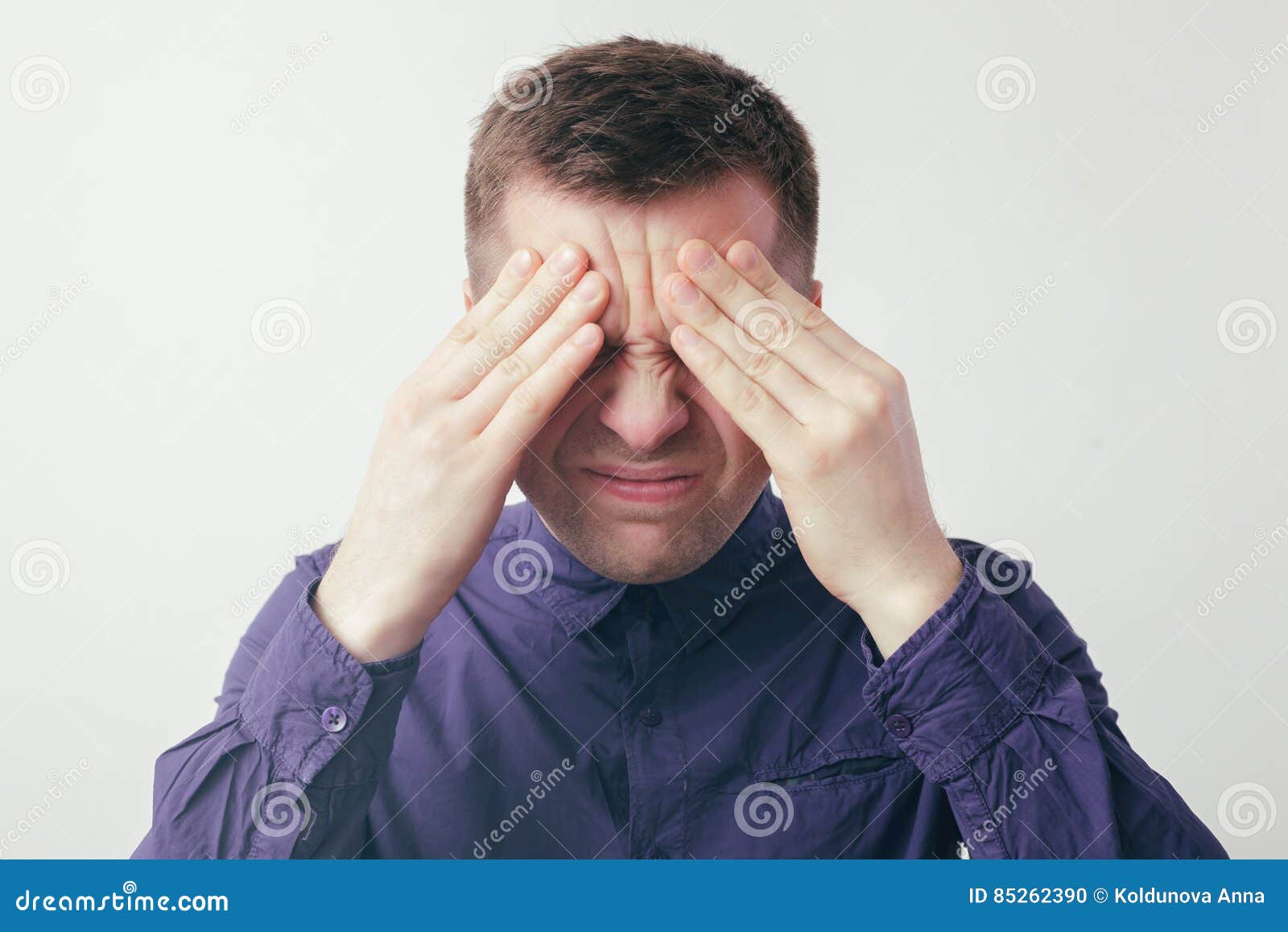 Strenge Hoofdpijnen of Spanning Van Het Harde Werk Stock Foto - Image ...