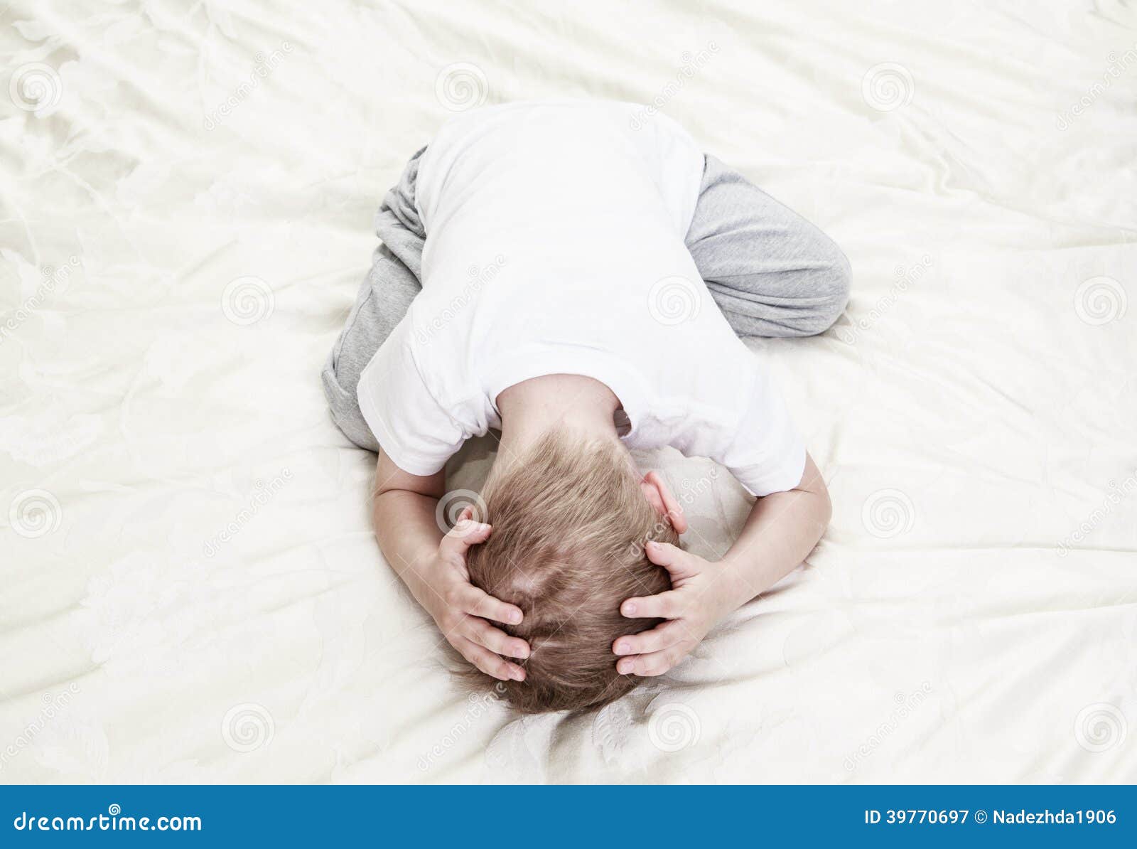 Stressed child stock image. Image of emotional, frustration - 39770697