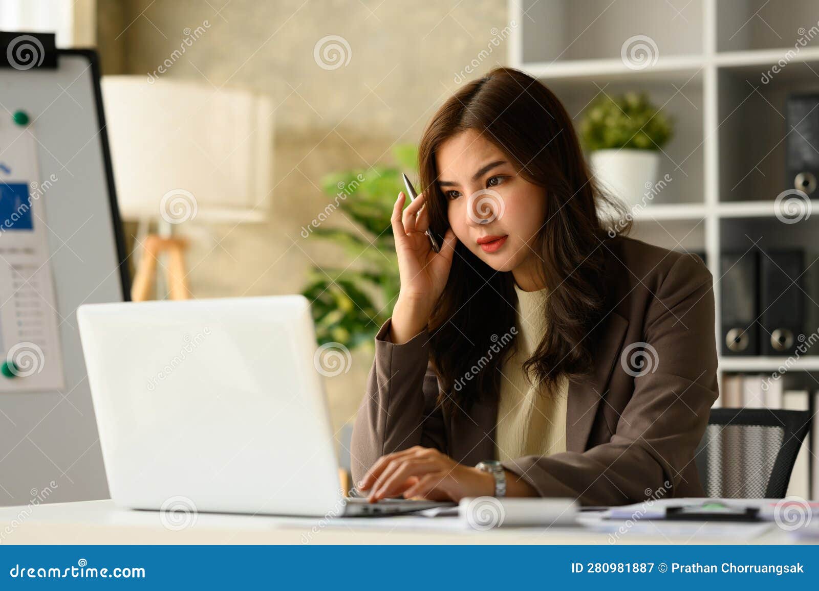 Stressed Female Entrepreneur Thinking of Problem Solution Stuck with ...